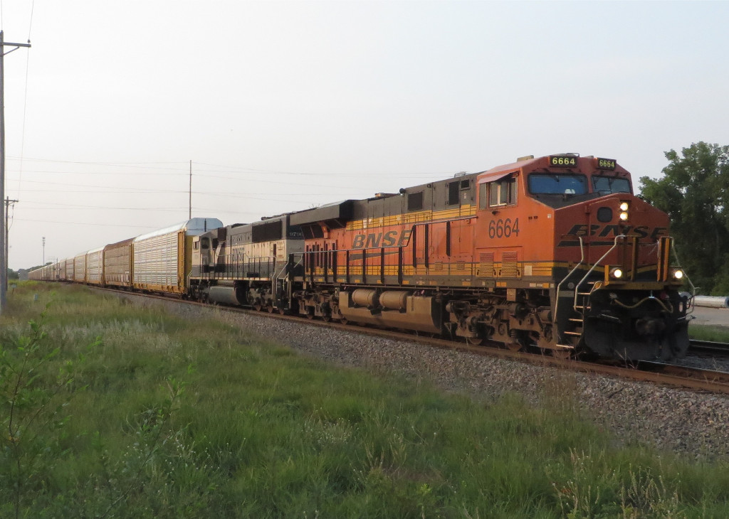 BNSF 6664 West